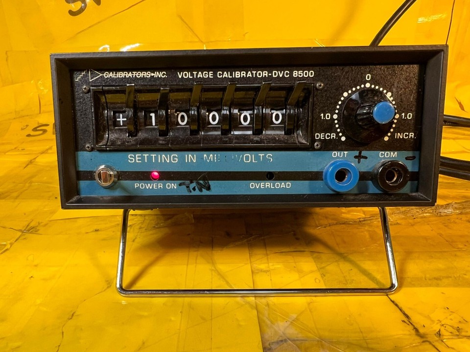 Calibrators Inc Datel DVC-8500 Low Voltage Precision Calibrator Source ...