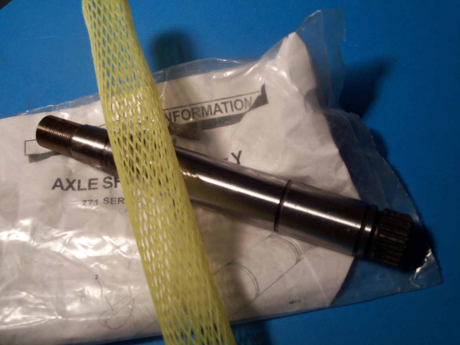 OEM Grasshopper Axle Shaft Kit 603097 Key 281836, Nut 253501 ...