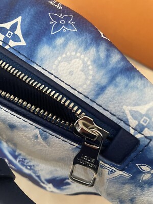 Louis Vuitton Discovery Bumbag PM Bandana Blue Monogram Louis Vuitton Discovery Bumbag PM Bandana Blue Monogram