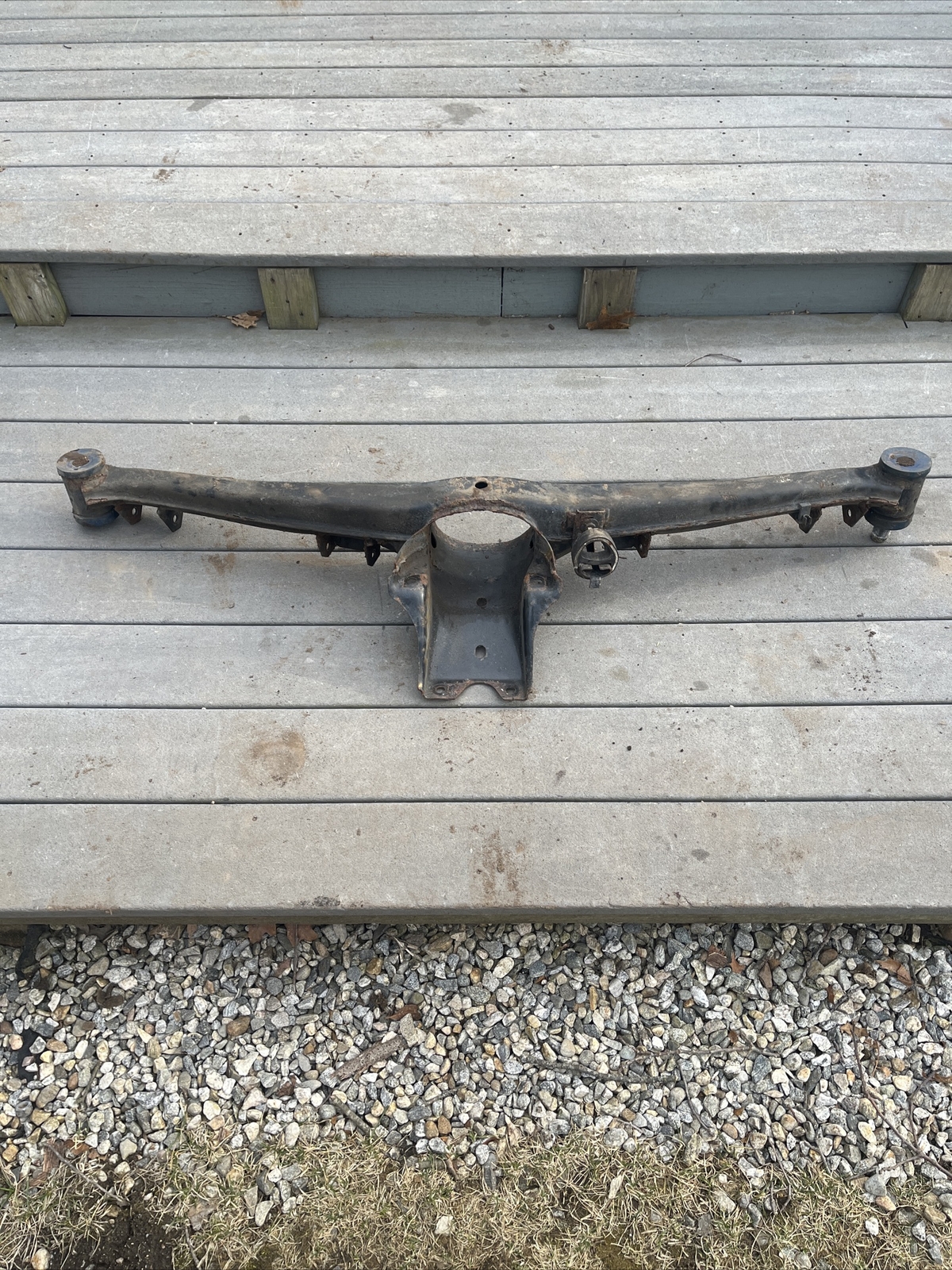 1984-1993 BMW E30 3-Series Factory Rear Subframe Axle Carrier Cross ...