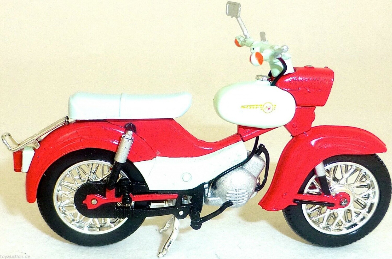 Simson Star Motorcycle Moped Mofa Red GDR 1:24 Atlas 7168120 New Boxed ...