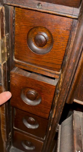 Antique Singer Sewing Machine G Series Serial No. G7585937 With Cabinet ...