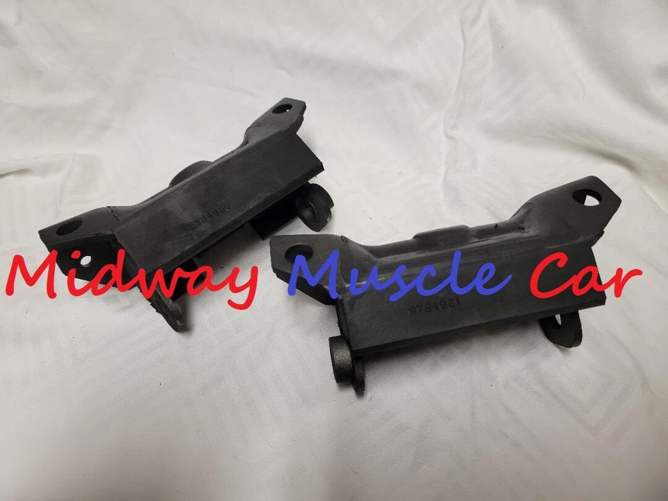 NEW V8 engine motor mounts 64-74 Pontiac GTO LeMans Tempest 350 389 400 ...