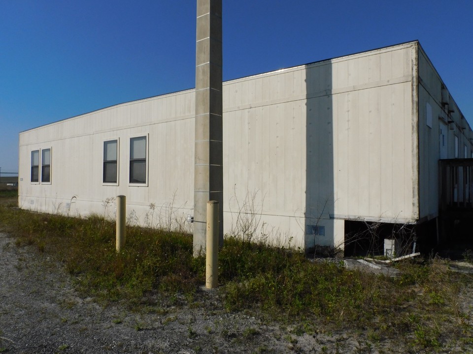 60x72 Modular Construction Office Trailer. Delivery and setup available ...