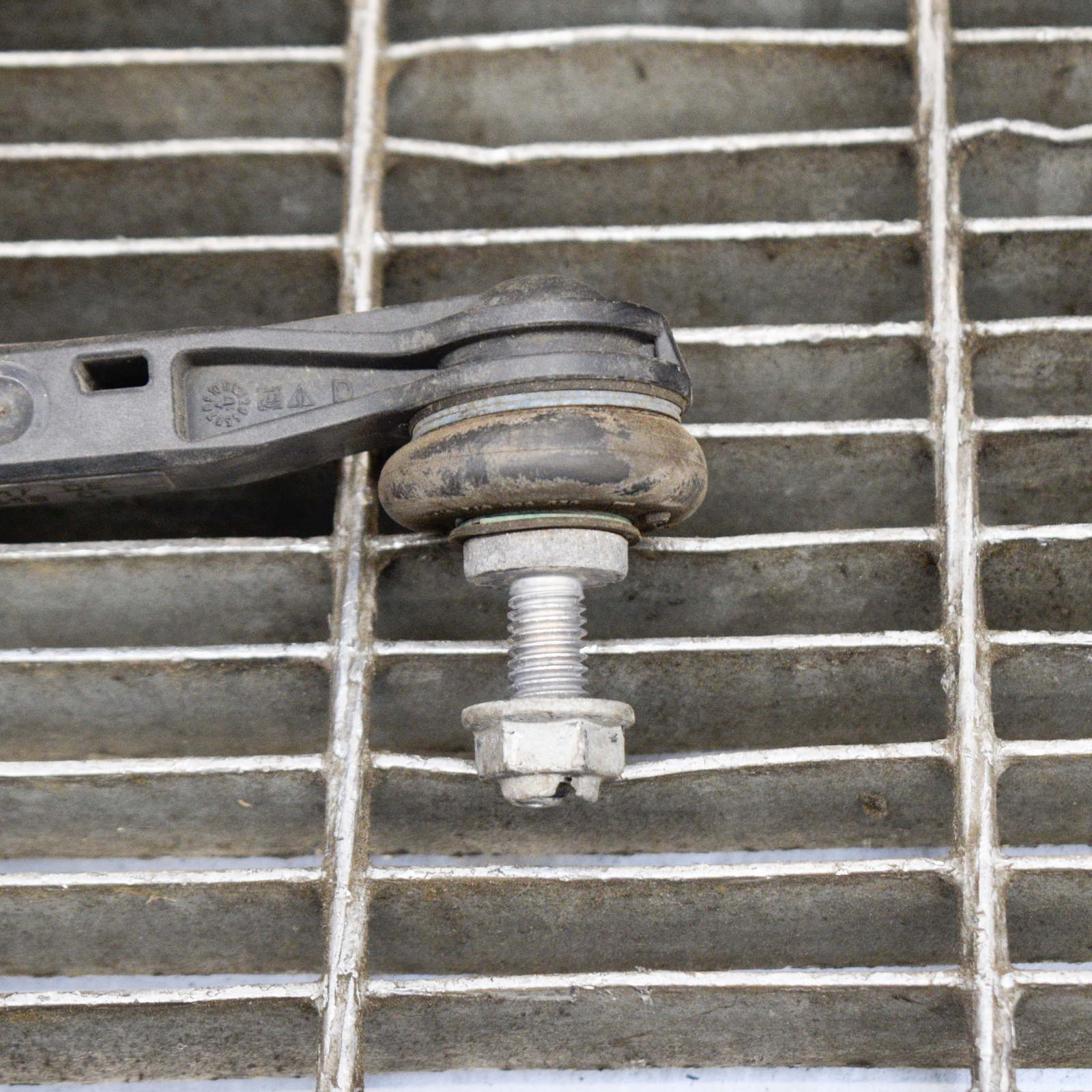 BMW M4 F82 Rear Sway Bar Anti Roll Left Tie Rod 2284618 3.0 Petrol ...