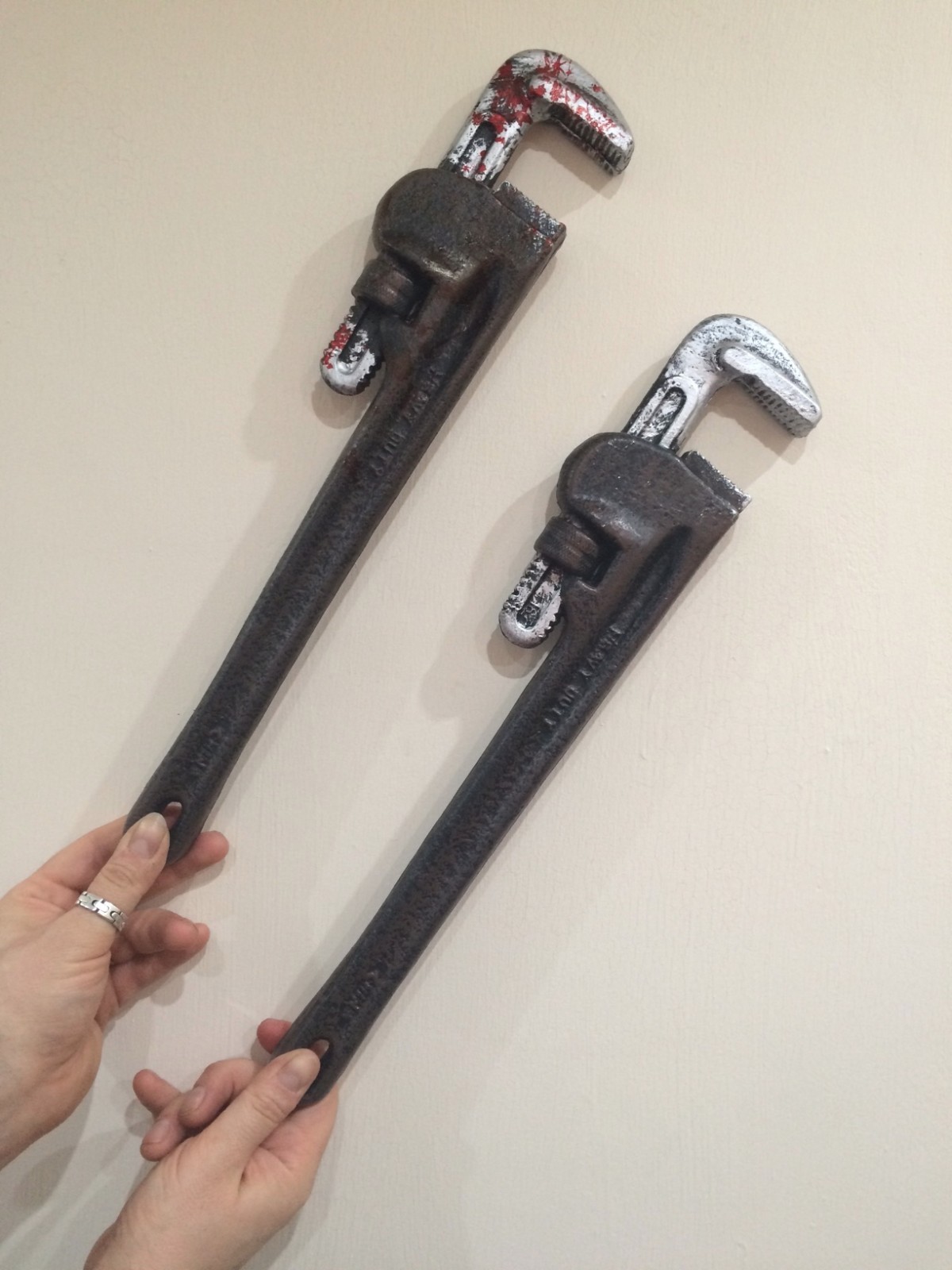 Halloween Wrench Prop Hand Held Fancy Dress Accessory Weapon Spanner ...