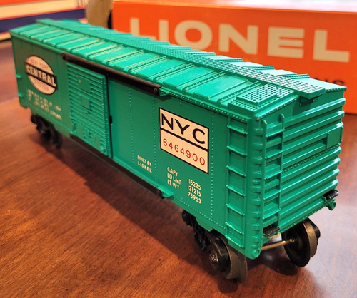 Lionel - New York Central Box Car - Type III - Post War - O Gauge - No ...