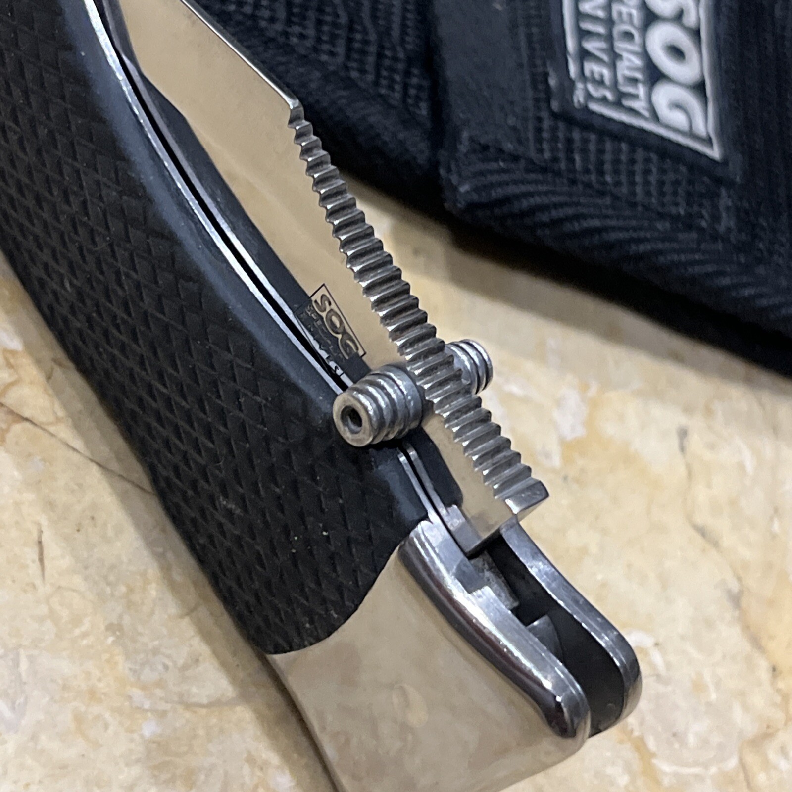 RAREST SOG Tomcat 2 Folding Knife | eBay