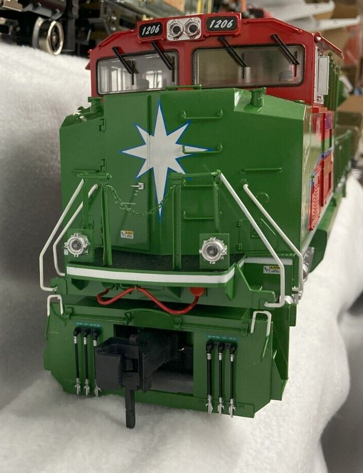 MTH 70-2166-1 CHRISTMAS SD70ACe #1206 One Gauge CUSTOM Diesel Engine W ...