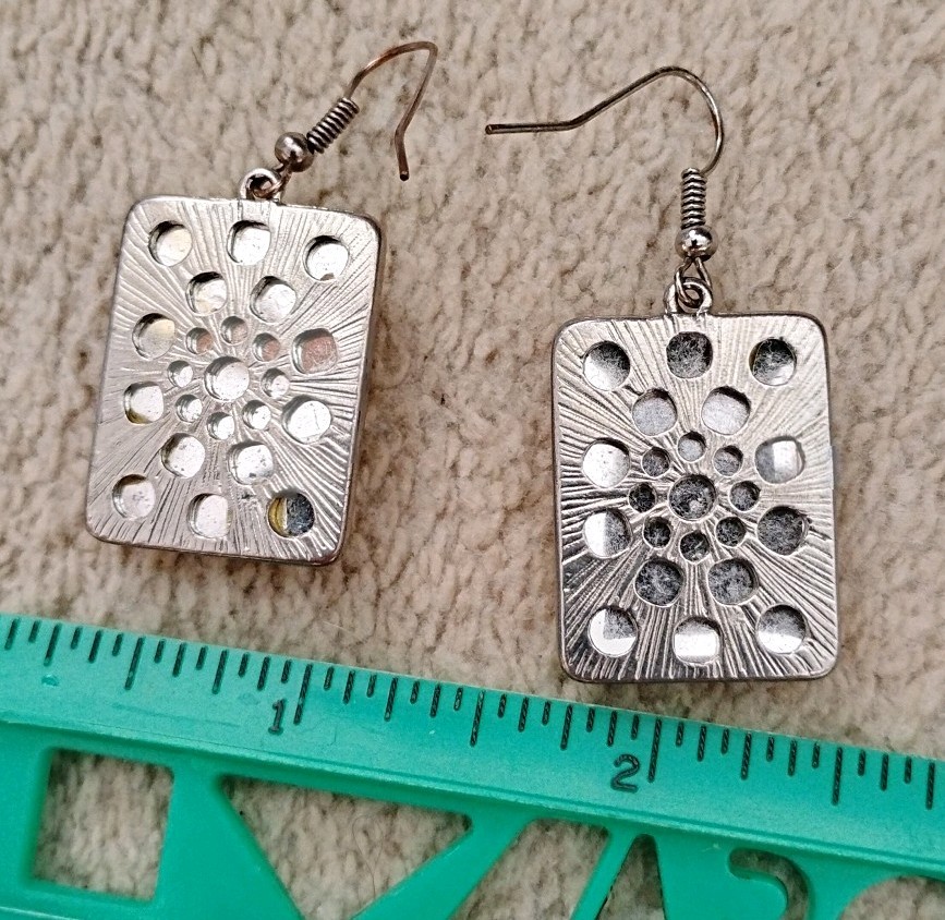 Vintage Yellow Glass Rectangle Dangle Earrings | Gold Tone Jewelry #70 ...