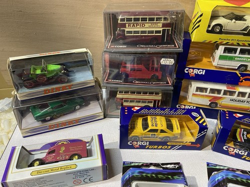 Boxed Job Lot Vintage Die Cast Cars Corgi,Cararama,Dinky,Oxford AW698 ...