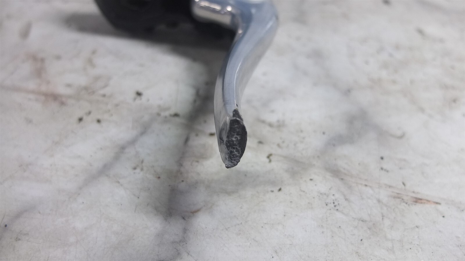 21 Royal Enfield Meteor 350 Front Brake Master Cylinder Lever Perch ...