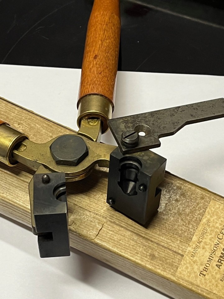 Thompson Center .50 cal Single Cavity Bullet Mold (#408) with Handles ...