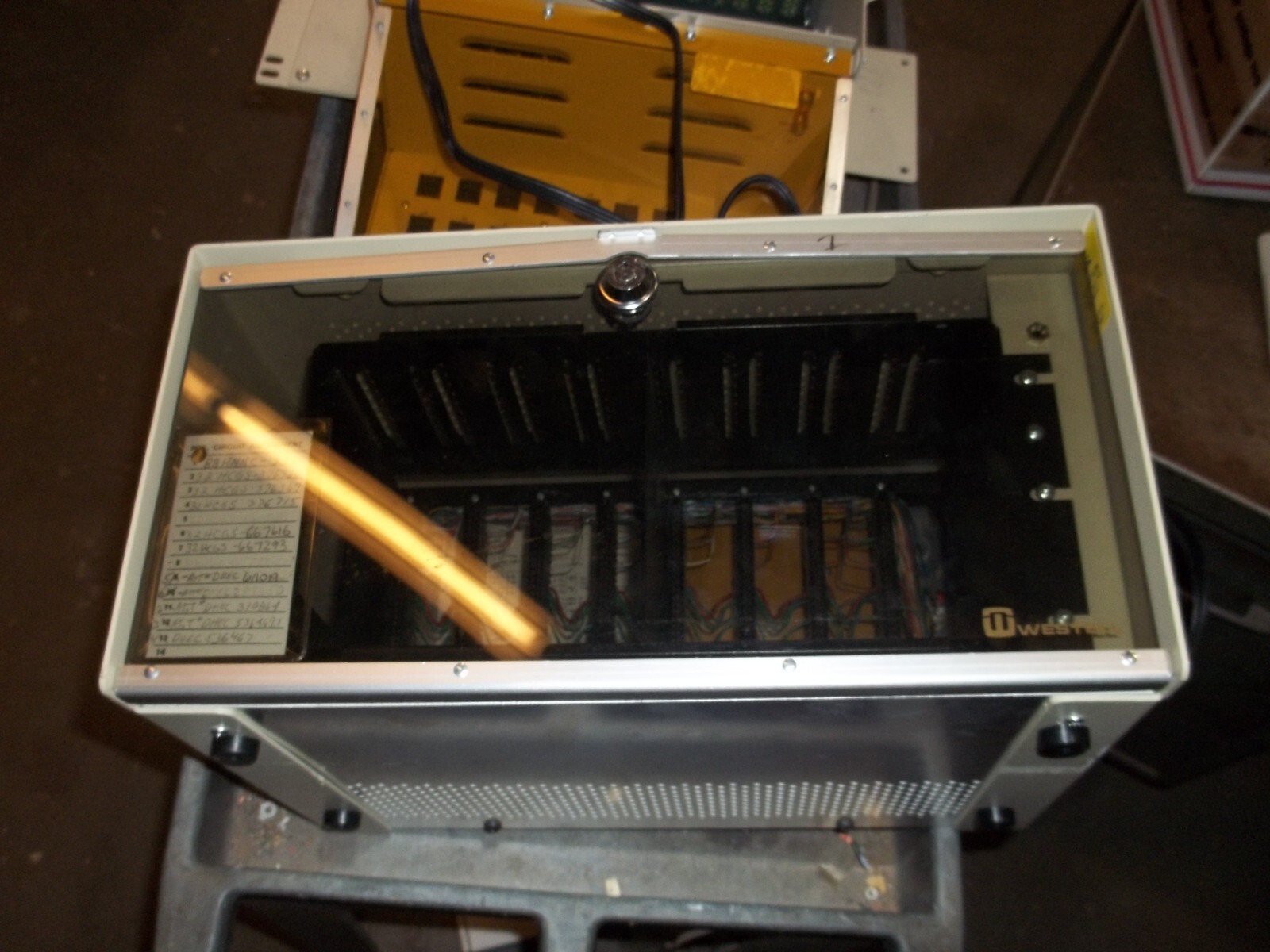 WESTELL B90-31MA10P LOOPBACK SHELF PLC CHASSIS RACK NO KEYS INCLUDED ...