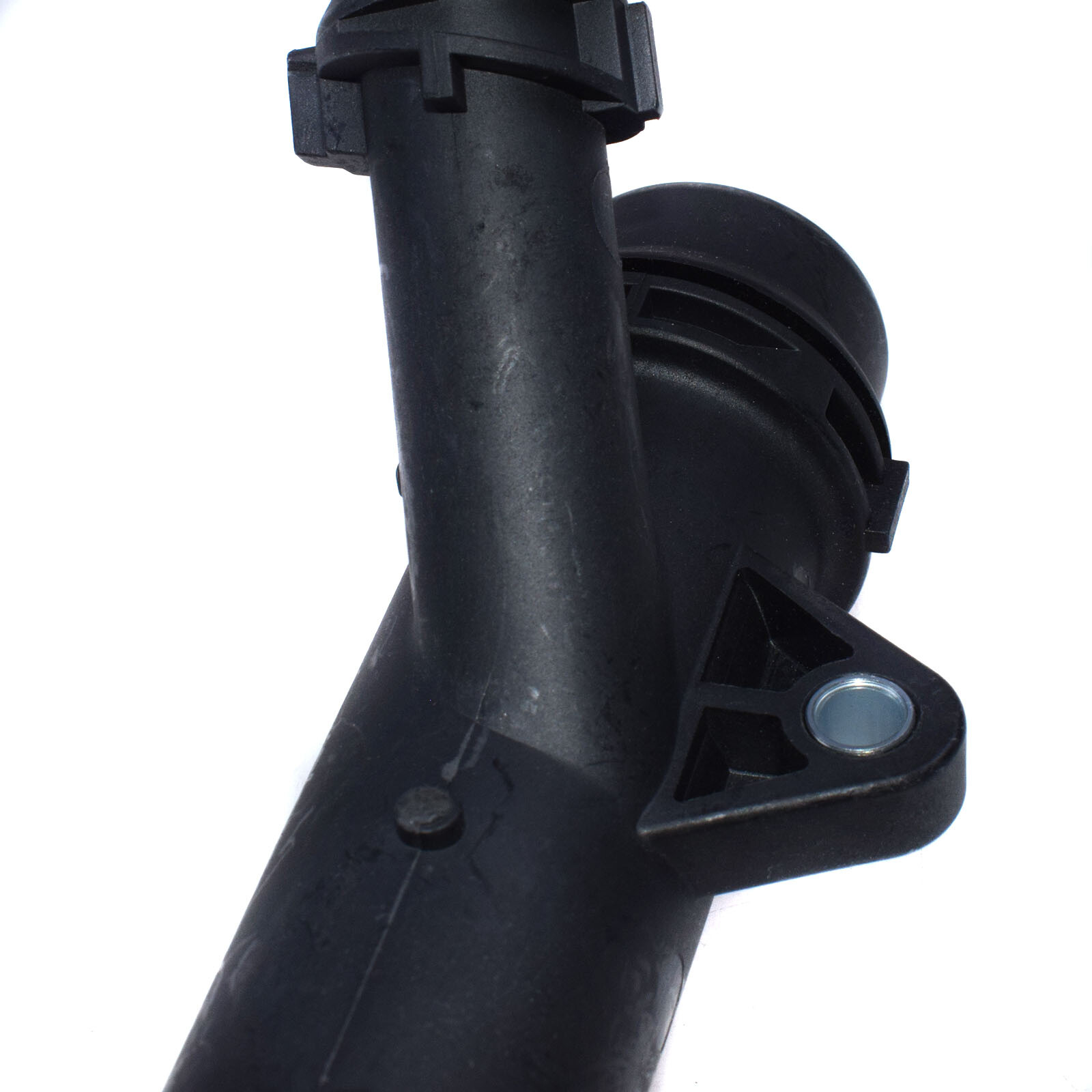 New 11537560130 Cooling Hose Connector For BMW E81 E87 E88 E46 E90 X1 ...