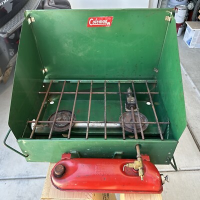Vintage Coleman 425B Vintage Two Burner Gas Camp Stove 1950 - Untested ...