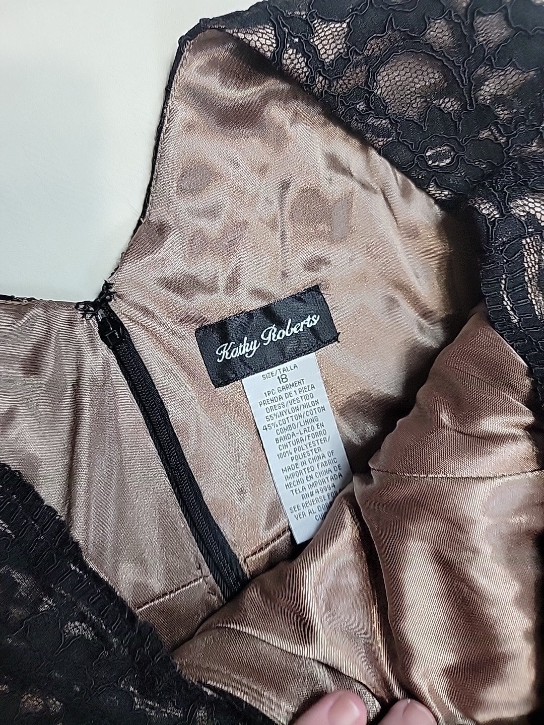 KATHY ROBERTS~BEAUTIFUL BLACK Floral PARTY DRESS~LADI… - Gem