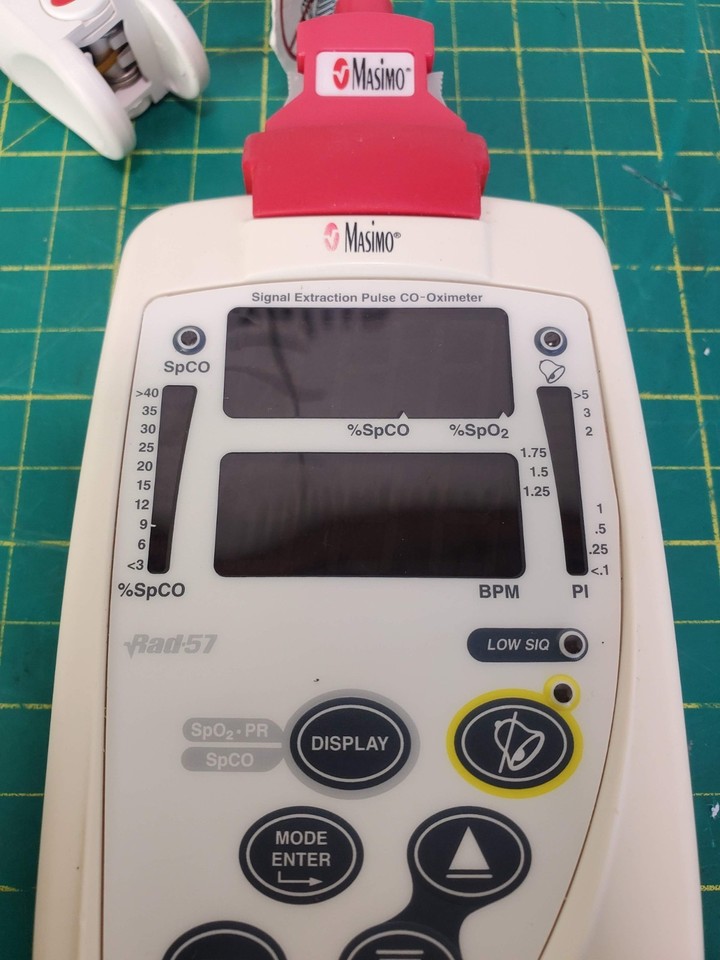 Masimo Rad 57 In Case with Finger Sensors | eBay