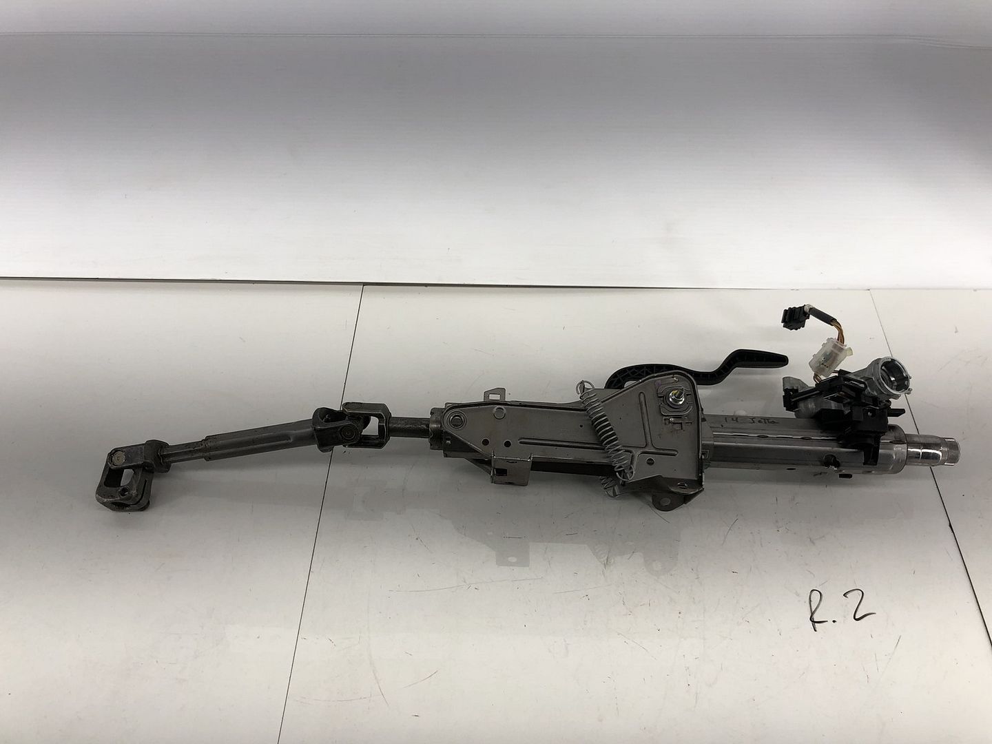 10-18 VOLKSWAGEN JETTA FRONT LEFT DRIVER SIDE STEERING COLUMN SHAFT OEM ...