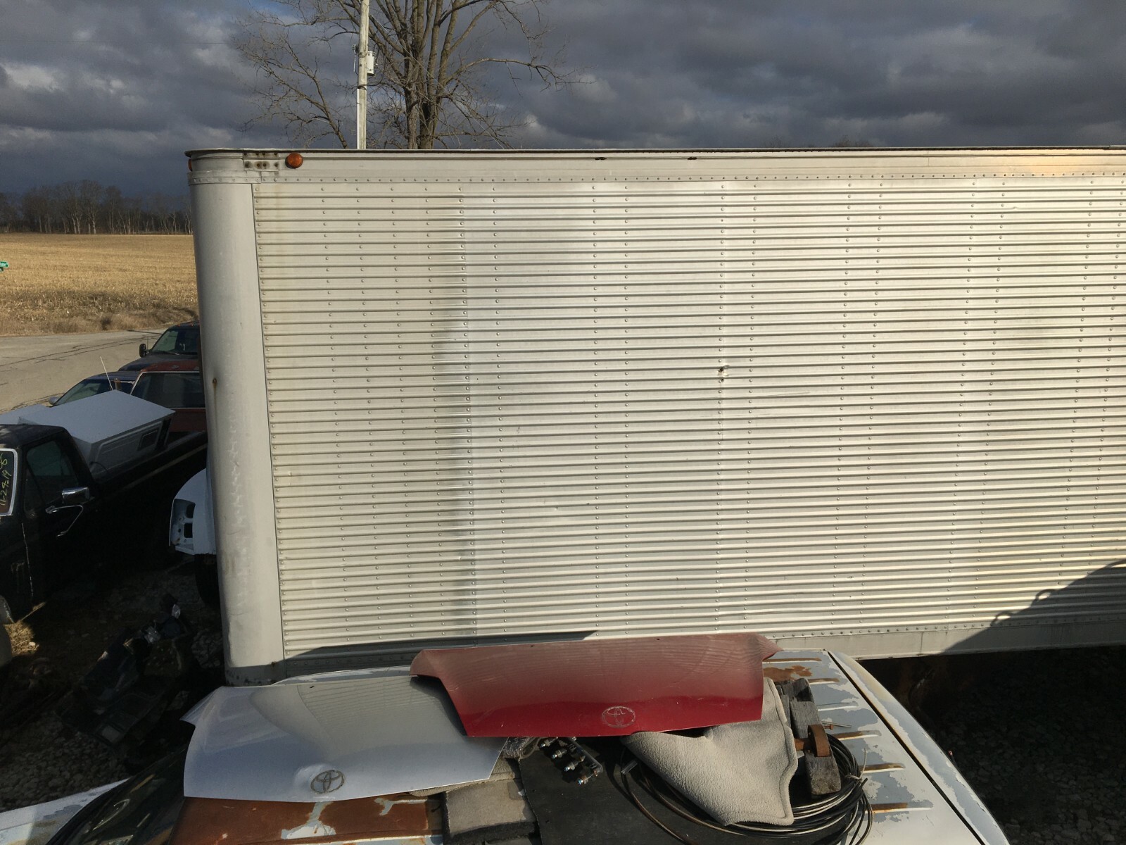40' Foot Feet STORAGE TRAILER SEMI TRAILER STORAGE UNIT SHED ENCLOSED ...