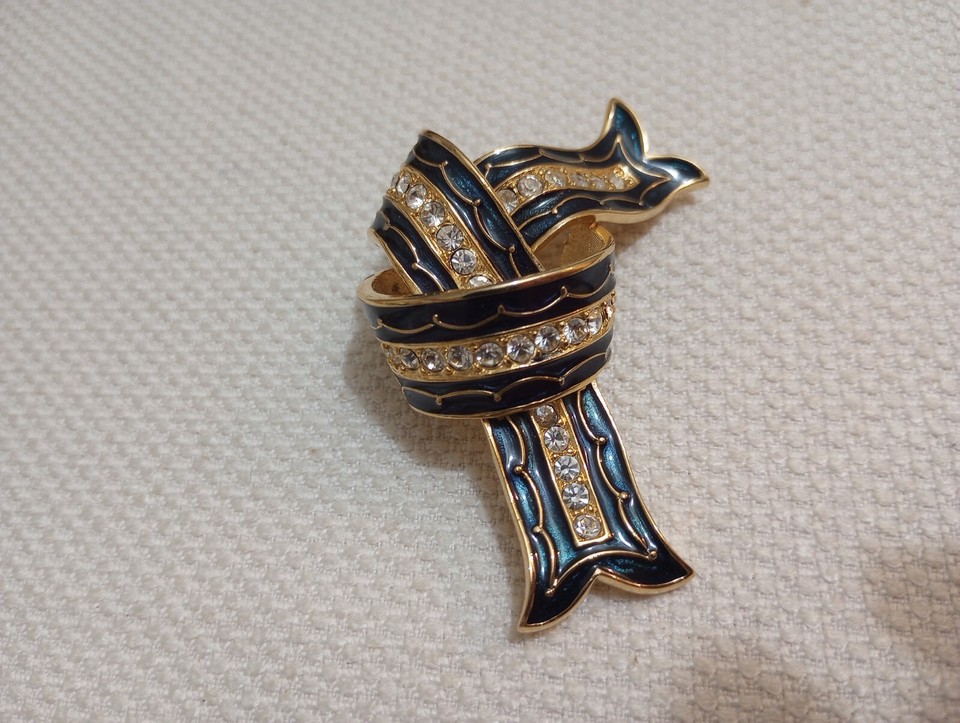 Vintage Joan Rivers Blue Ribbon Bow Knot Enamel And Rhinestone Brooch ...
