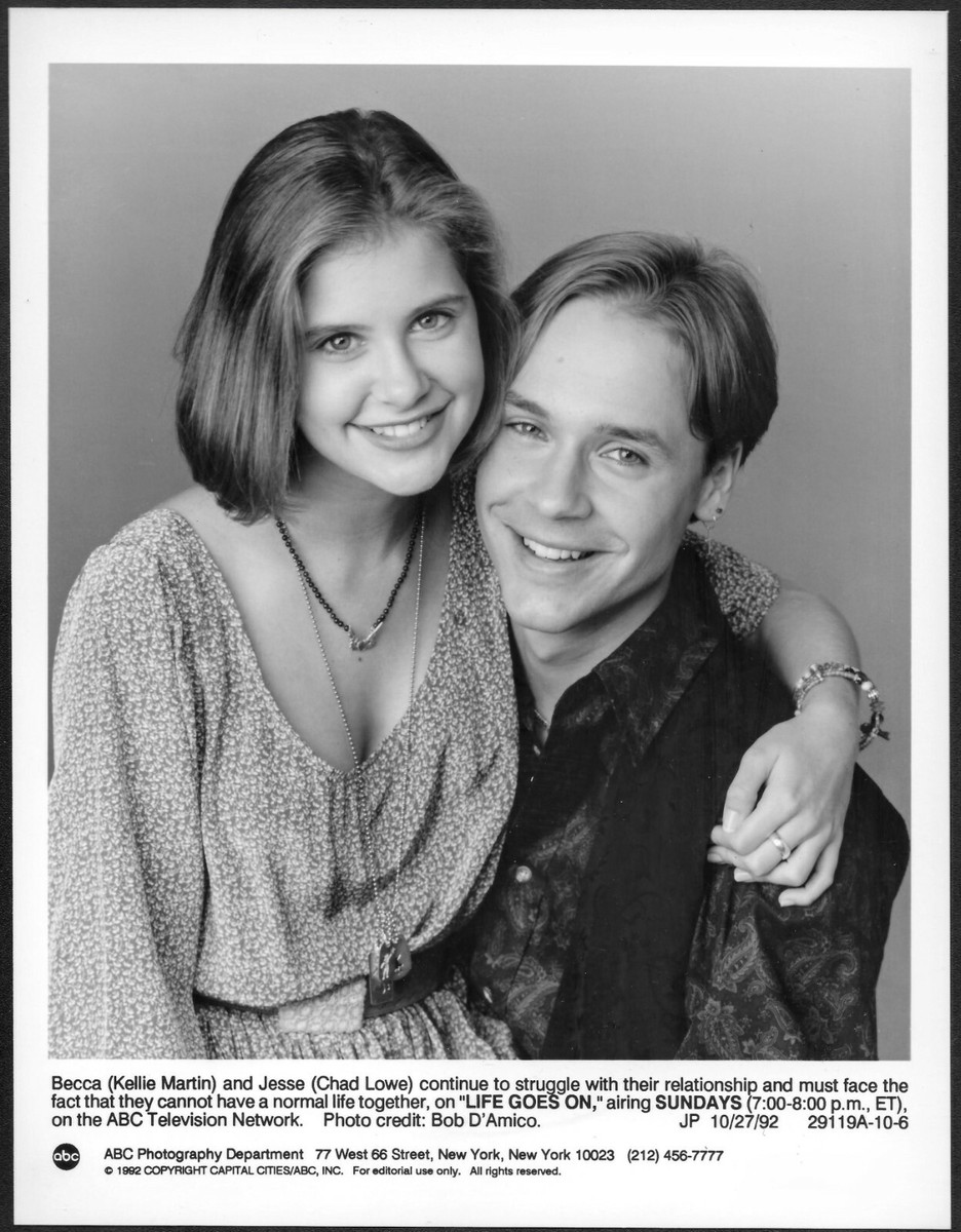 Kellie Martin Kellie Martin As Annie On "Hello, It's Me"