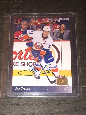 2013-14 Upper Deck SP JOHN TAVARES Signed NYI Autographed Toronto Maple ...