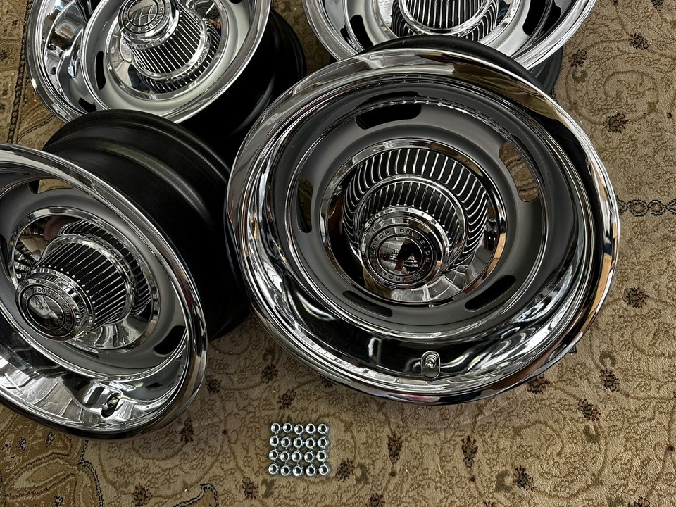 1969-82 Corvette AZ 15x8 OEM Rally Wheels Restored Mismatched Dates ...