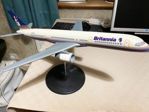 Britannia Airways Boeing 757 1:100 Scale Corporate Aircraft Airline ...