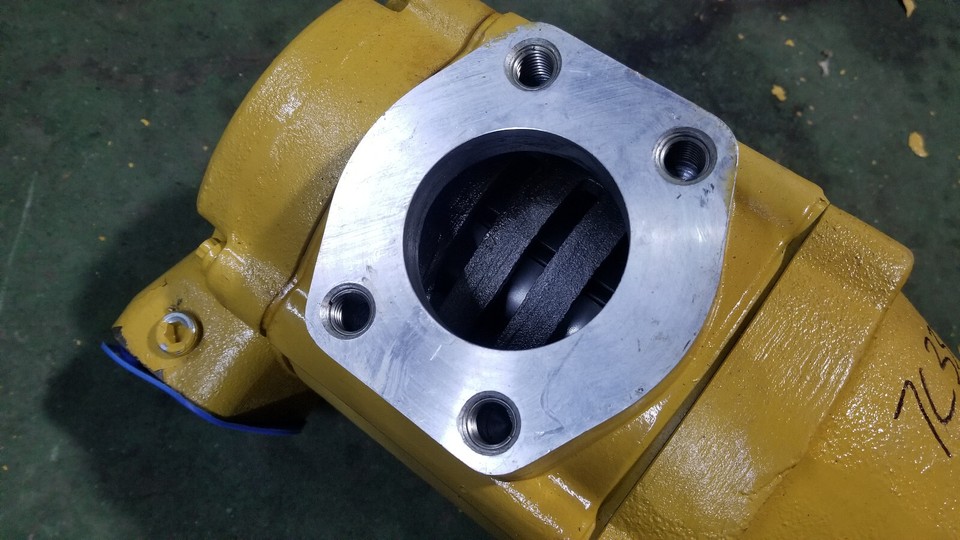 Caterpillar 7C-3372 12 Pinion Teeth Air Starting Motor - For Rotation ...