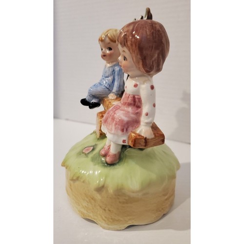Lefton Music Box With Boy And Girl Sitting Together On Bench, Made In ...