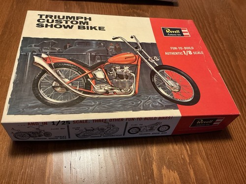 Vintage Revell Triumph Custom Show Bike Model Kit New 1/8 Scale | eBay