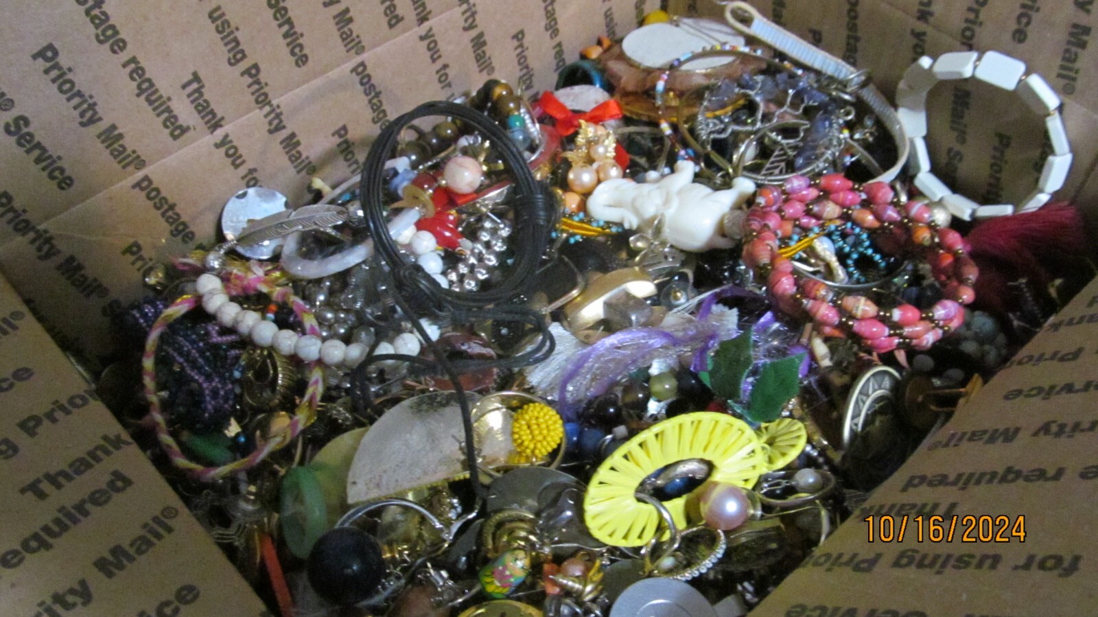 NEW VINTAGE 10 lb. smorgasbord junk drawer fix craft lots of wearable ...