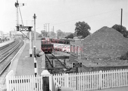 PHOTO VIEW FROM THATCHAM SIGNAL BOX 1970 | eBay
