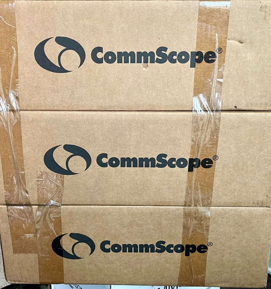 CommScope SYSTIMAX 48-Port Panel w/Termination Manager - 1100AGS3-48 ...