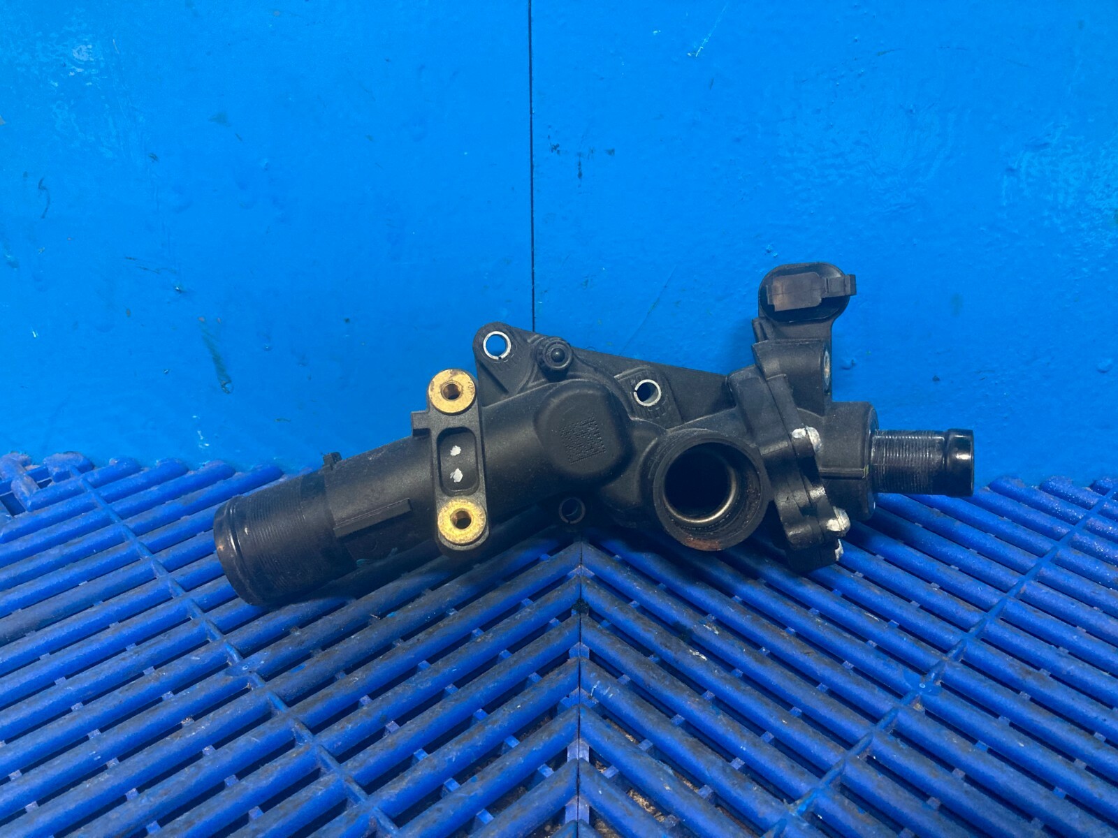 2018 Nissan QASHQAI J11 1.5 Diesel Thermostat Housing 110602770R for ...