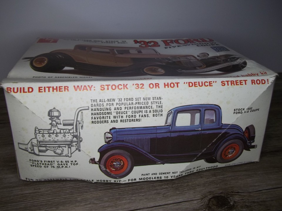 AMT Model car kit '32 Ford " Deuce" coupe street rod or stock '32 Z58 ...