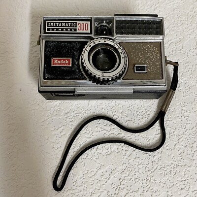 Kodak Instamatic Camera 300 Vintage 1960s No Box | eBay