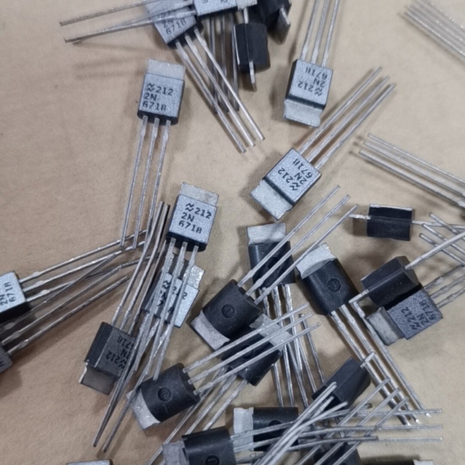 1PCS Transistor NSC/CENTRAL TO-237(TO-92) 2N6718 | eBay