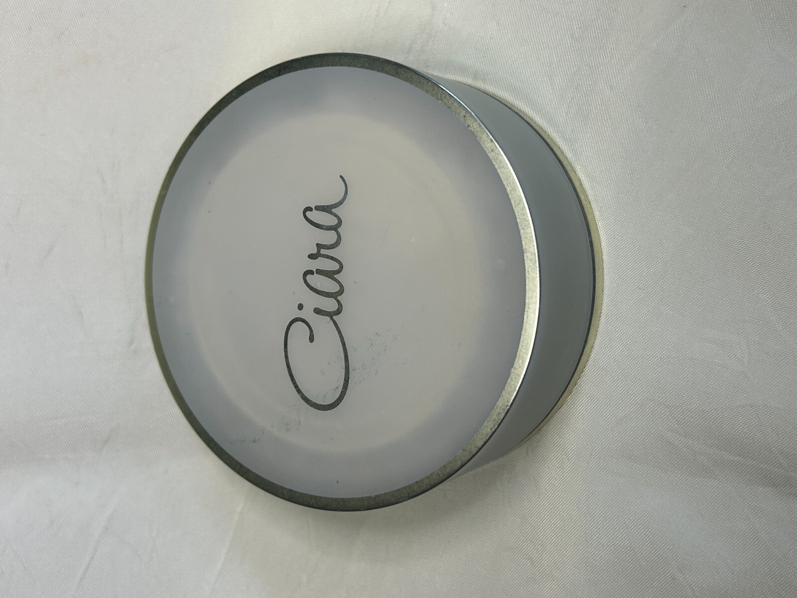 CIARA 1.5 OZ VELVET DUSTING POWDER (NEW) | eBay