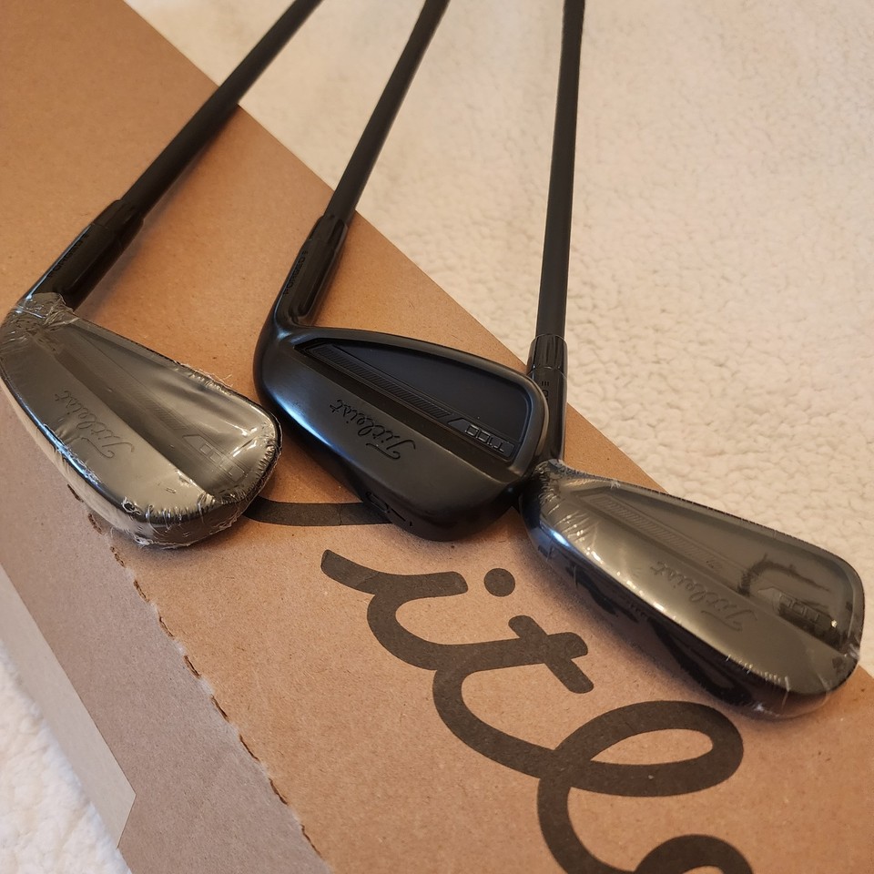 LIMITED EDITION 2025 Titleist T-100 ALL BLACK - AMT Black S300 4-PW RH ...