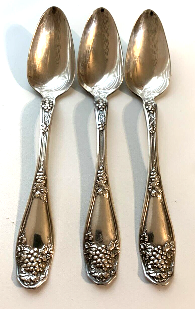 Lot of 3 Rogers 1913 Isabella/Grape Silverplate Fruit/Orange Spoons No ...