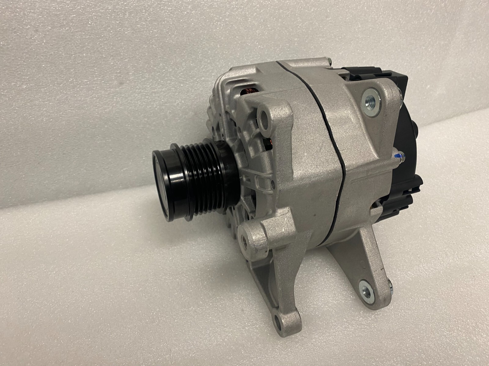 Alternador para Mercedes Sprinter, E300 0009066906 Hecho en Europa | eBay