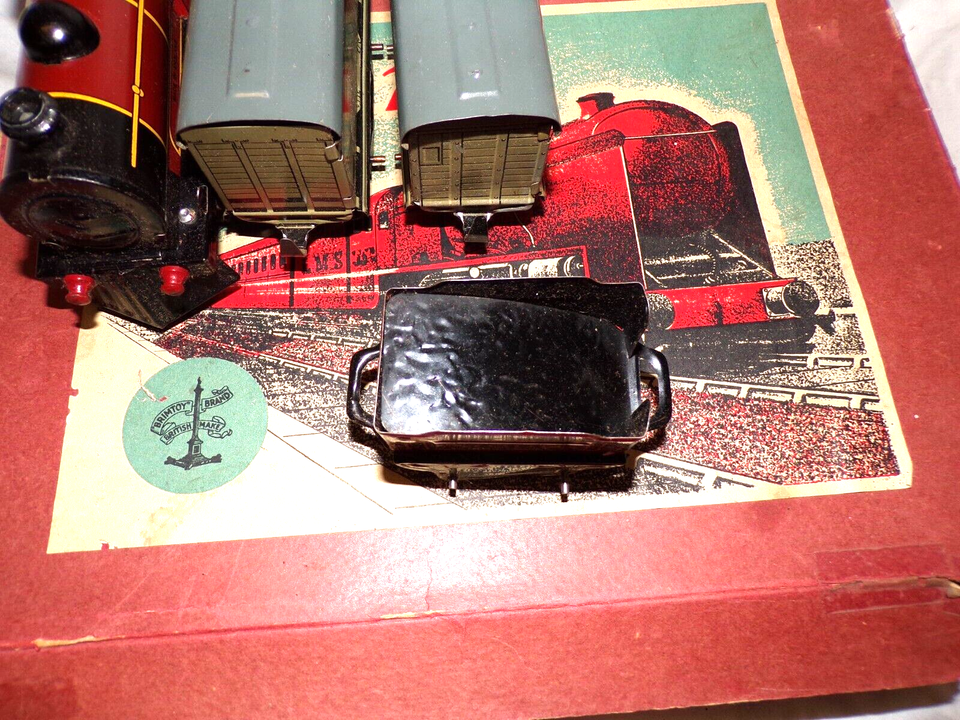 VINTAGE UK BRIMTOY TRAIN CLOCKWORK TRAIN SET WITH BOX | eBay