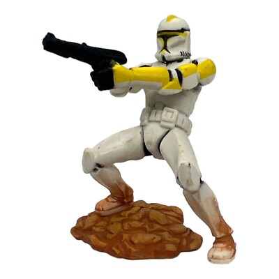 2005 Star Wars Unleashed Battle Packs 2" Yellow Clone Trooper Figure ...