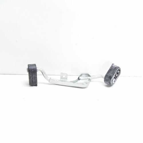 MB C W204 REAR LEFT EXHAUST PIPE BRACKET SUSPENSION A2044901037 NO DUTY ...