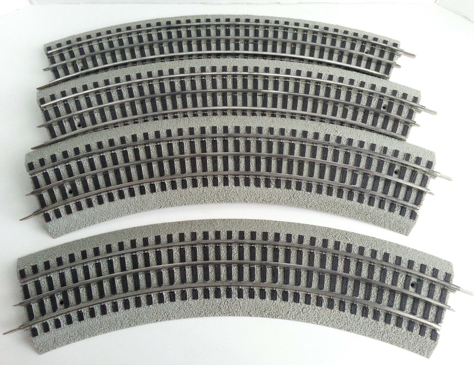 Lionel O Gauge Fastrack O-36 Full Curve LOT of 4 Train Tracks | eBay