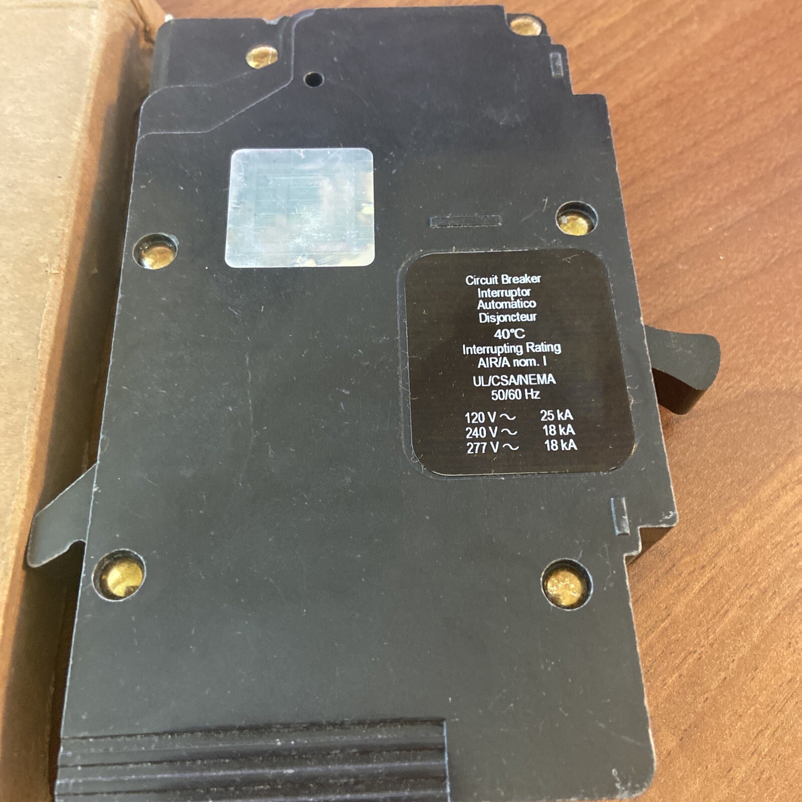 EDB14020 SQUARE-D CIRCUIT BREAKER, 20A, SINGLE PHASE, 18kA at 120/240V ...