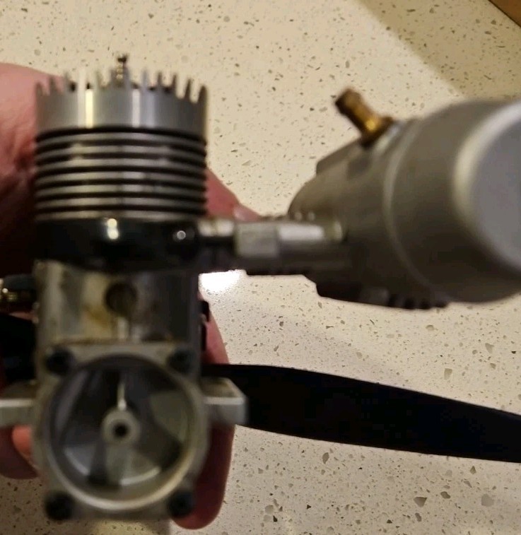 MAX-H OS 40 RC Airplane Engine With OS-703 Muffler Untested/ Includes ...