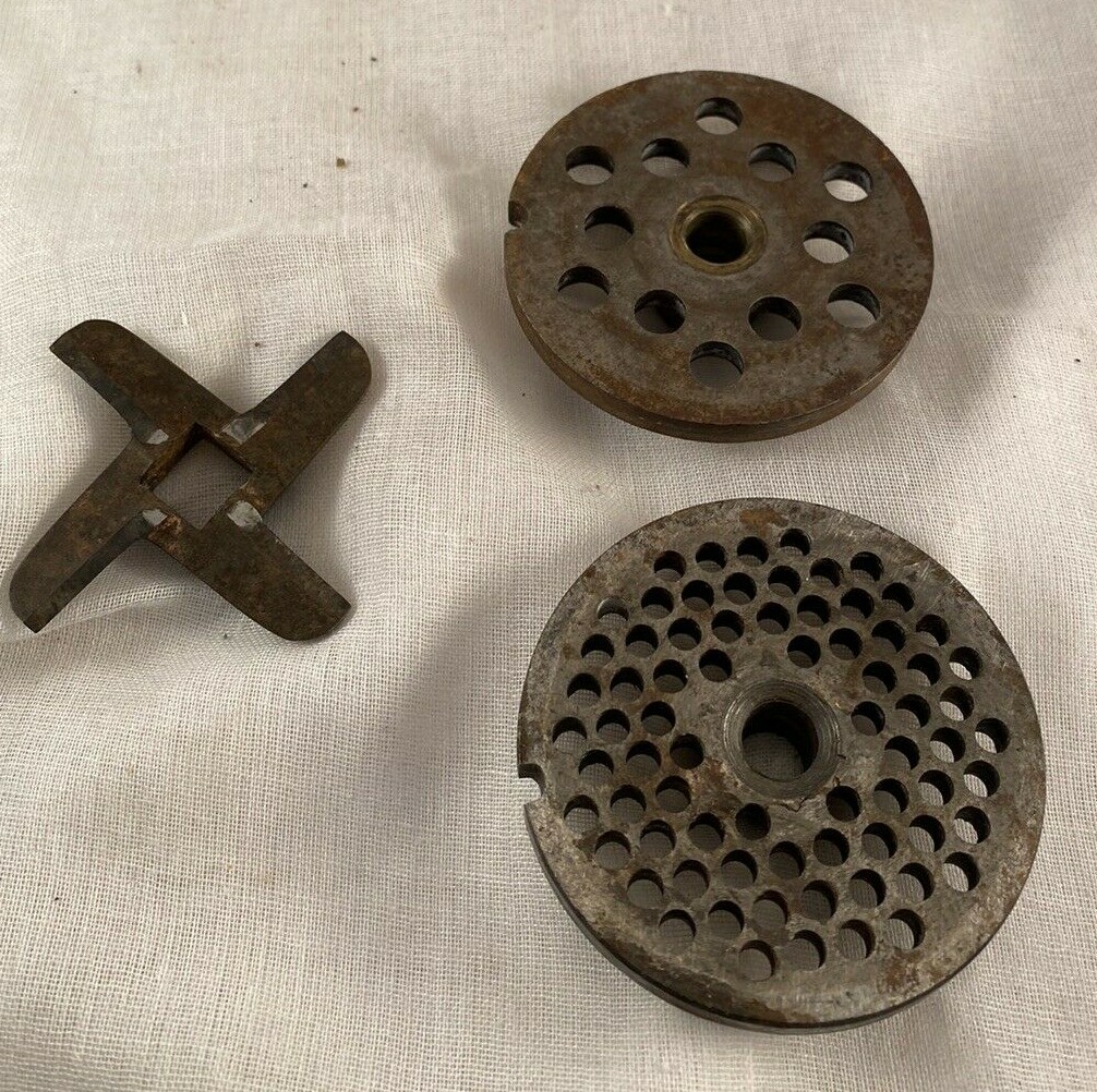 Antique Alexanderwerk Meat Grinder Mincer # 12 Red with White Enamel ...